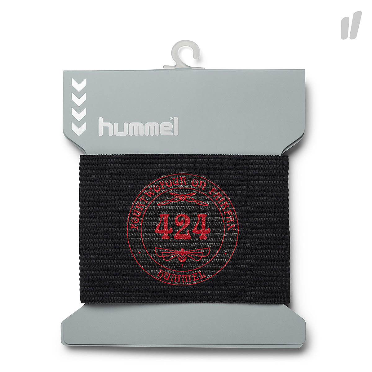 Hummel 424 II x Hummel Captain Armband 202699-2001 | OVERKILL