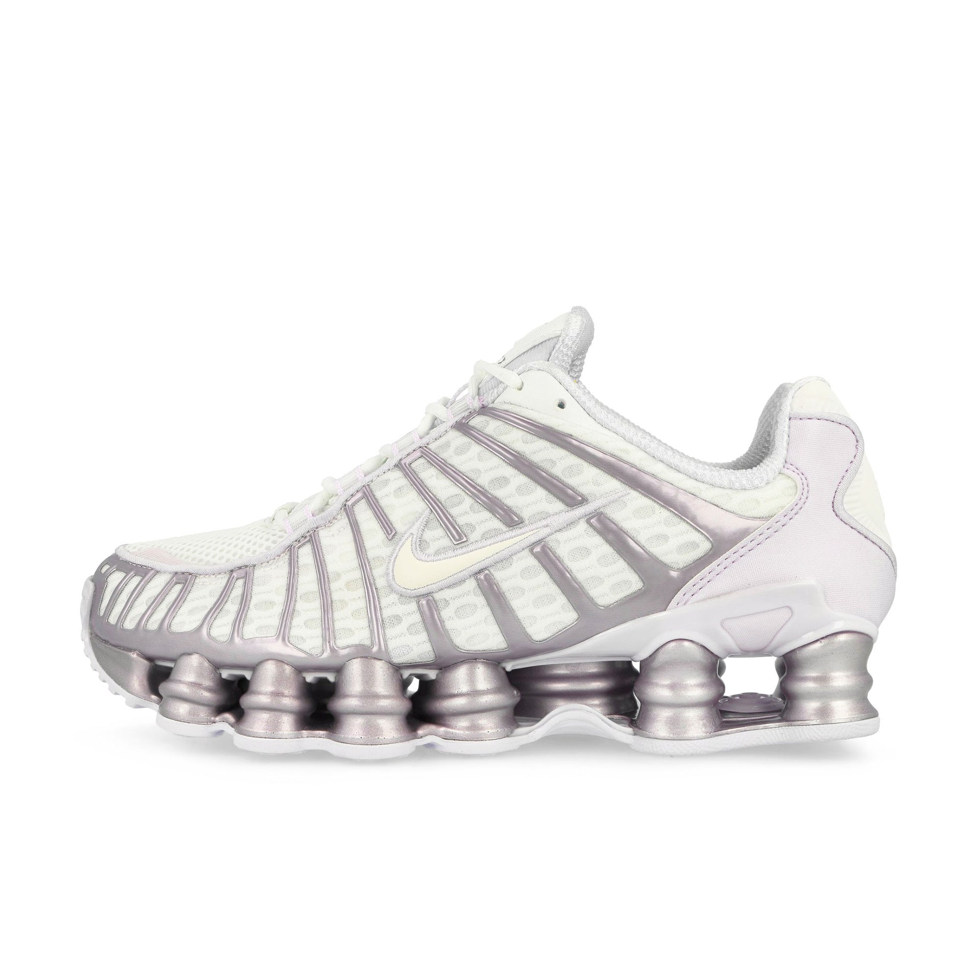 Nike Shox - History and technology of a futuristic sneaker who became ...