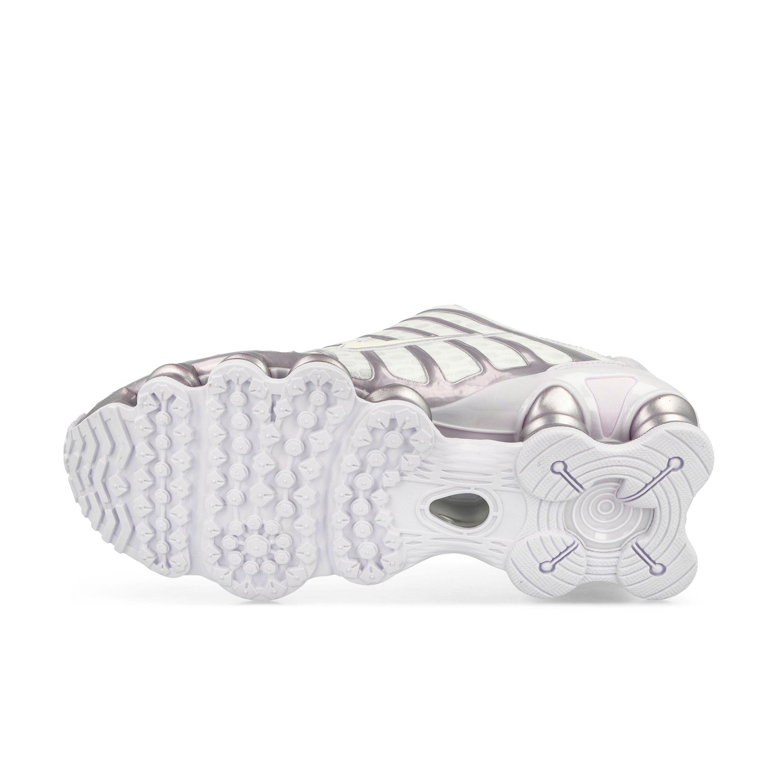 Nike Shox - History and technology of a futuristic sneaker who became ...